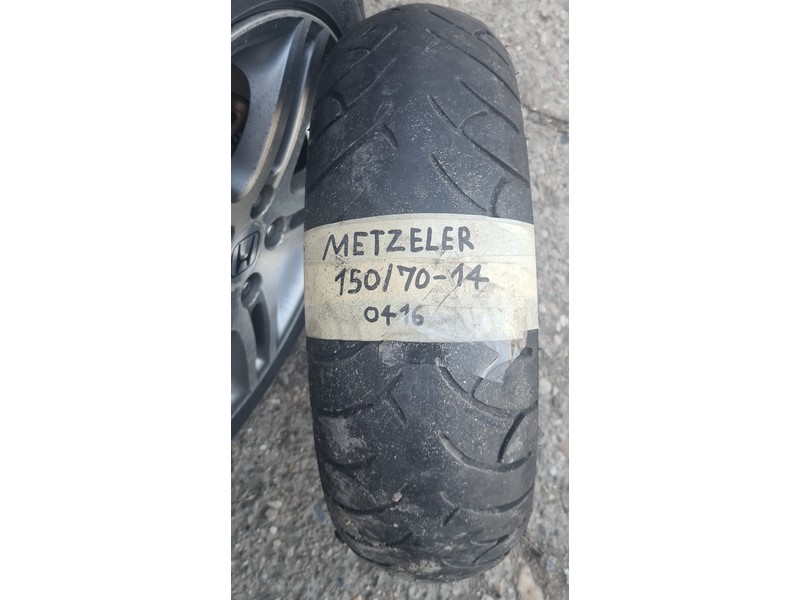 150/70R14 METZELER