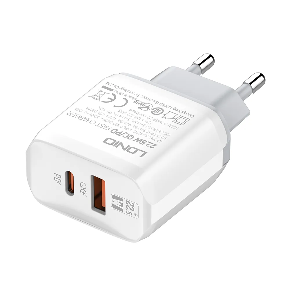 Kucni punjac LDNIO A2421C 22.5W Fast Charger sa Type C na iPhone lightning kablom beli