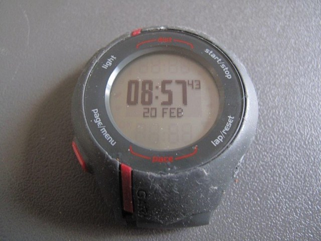 GARMIN ForeRunner 110 - za delove sa dobrom baterijom