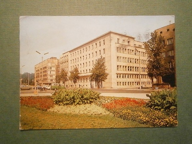 GDINIJA: ZGRADA PREZIDIJUMA, PUTOVALA 1964.