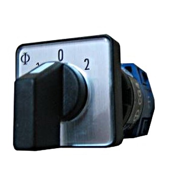 Grebenasta sklopka MINI/2p/10A/1-0-2/montaža na vrata Ø22
nazivna struja: 10A, AC21a: 10A [440V AC] | AC3: 2.2kW [3x400V AC] | AC23a: 3kW [3x400V AC], pozlaćeni kontakti, vijčane priključne steza...