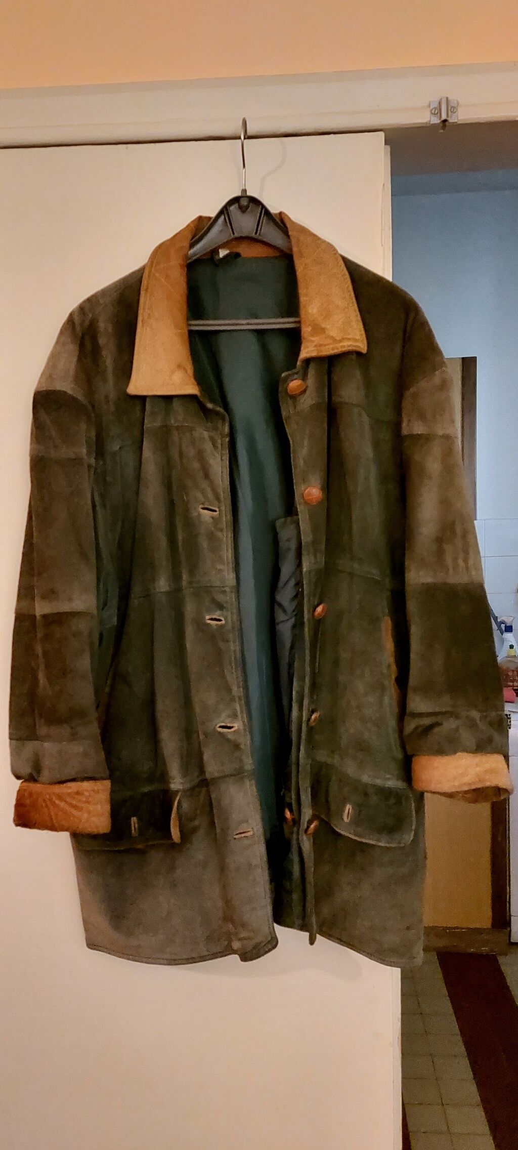 Kozna jakna od velura br. 42 - 44 za jesen kupljena u Nemačkoj