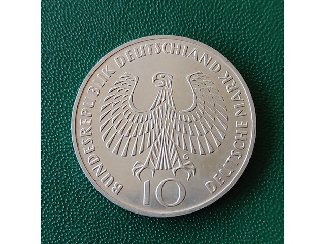 10 MARK 1972 G srebro aUNC