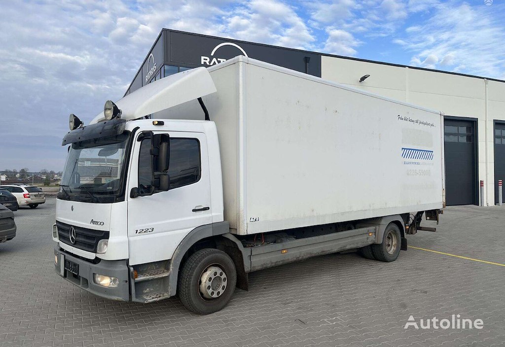 Mercedes-Benz ATEGO 1223 izotermni kamion