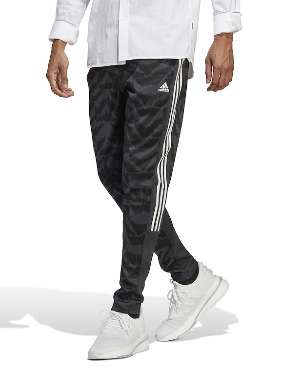 ADIDAS SPORTSWEAR Tiro Suit-Up Lifestyle Track Pants
10552 RSD 8442 RSD
The lowest price in the last 30 days*: 8442 RSD