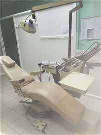 Prodajem stomatološku stolicu/mašinu