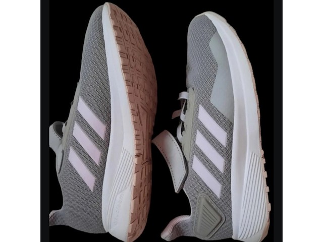 Adidas patike unutrašnje gaziste 19,5 cm