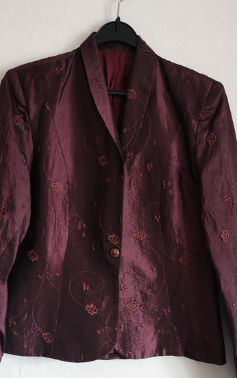 Unikatna vintage strukirana jaknica vel. S