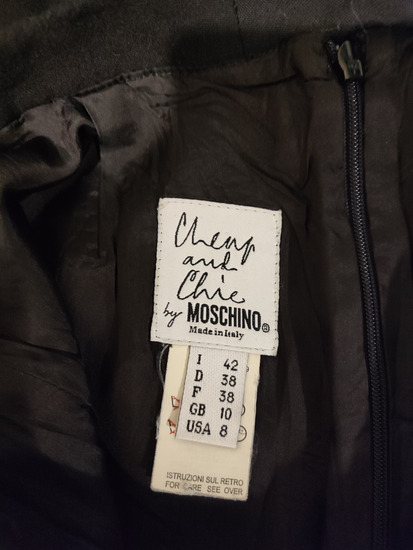 MOSCHINO CHEAP AND CHIC ORIGINAL SUKNJA S/XS