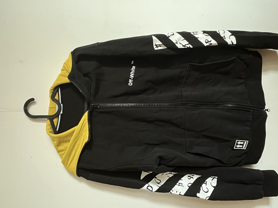 Off white duks