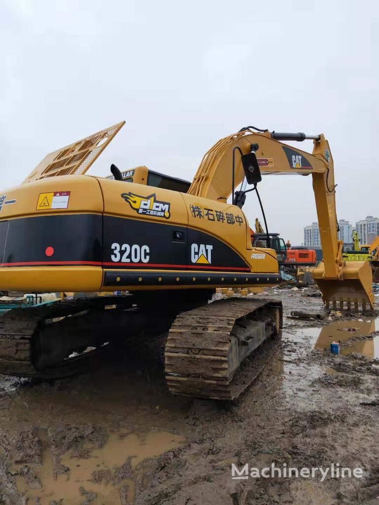 Caterpillar 320C bager guseničar