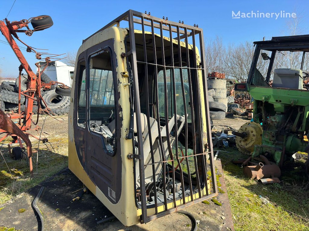 Komatsu PC240 NLC-6K kabina za bagera