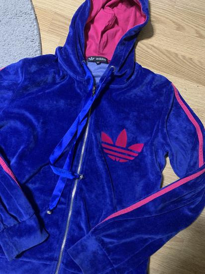 Adidas plavi plišani duks