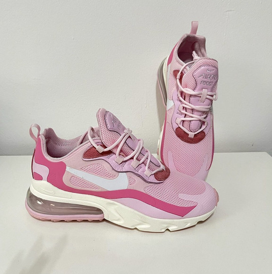 Nike 270 react roze broj 38