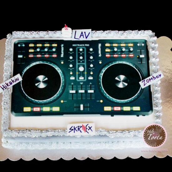 DJ mikseta torta (jestiva slika)
