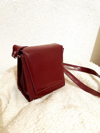 Bordo mini tasna