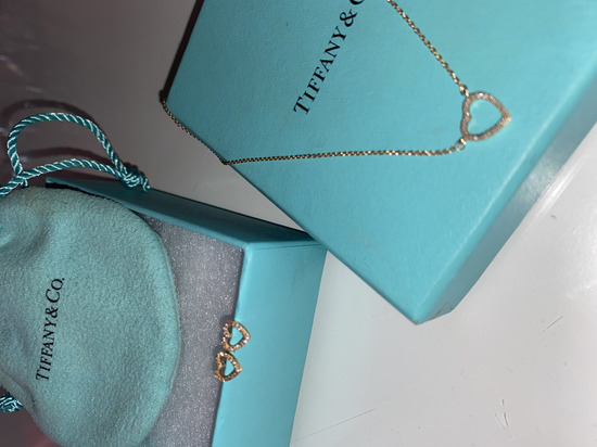 Tiffany&co metro heart