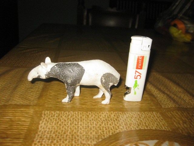 Figura - Tapir (RETKO)