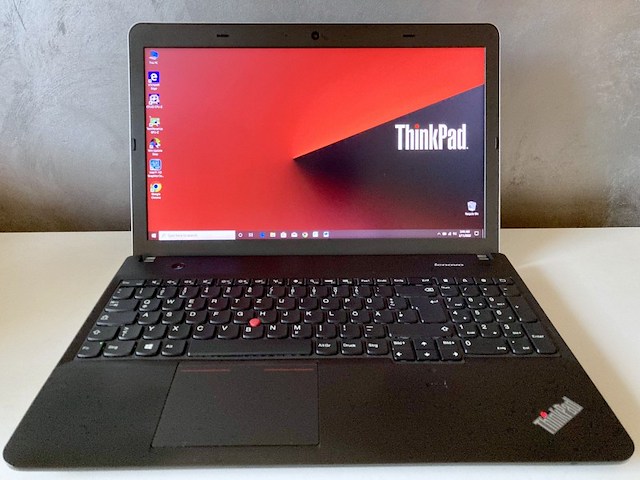 TOP! Lenovo ThinkPad Edge i7/8GB/Dve grafike/Full HD