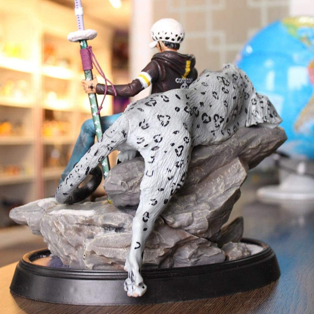 One Piece - Trafalgar Law Snow Leopard Scene (28cm)