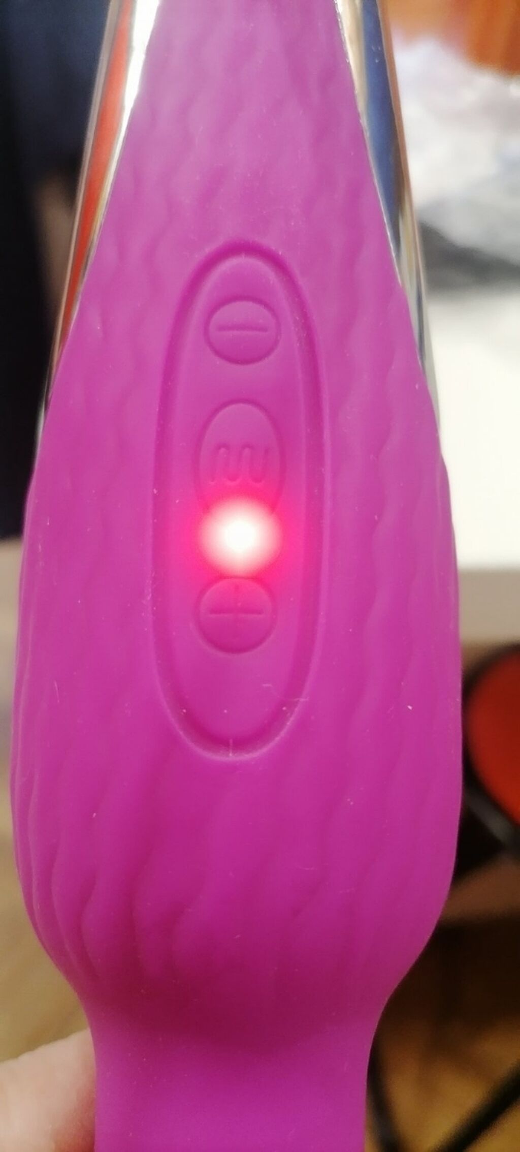 Električni silikonski masažer nov za dame Mirjevo
