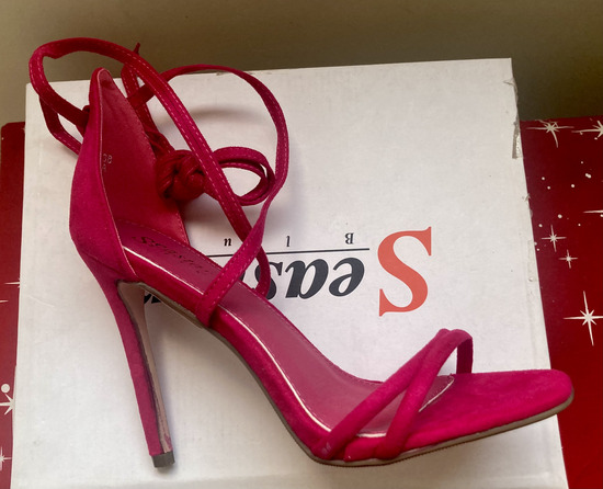 Pink sandale