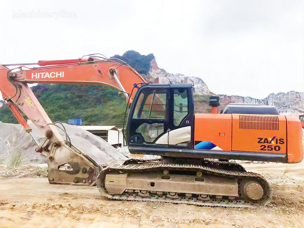 Hitachi ZX250-5A bager guseničar