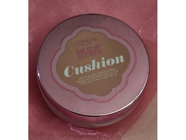 L`Oreal Paris Nude Magique Cushion Puder za lice