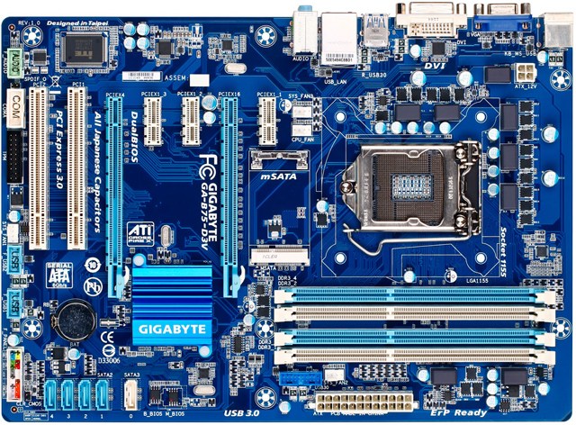 Matična ploča GIGABYTE INTEL GA-B75-D3V ATX 4xDDR3 4xSATAII 1xSATAIII 1xmSATA 3xUSB 3.0 6xUSB 2.0 5xPCI Express 2xPCI 1xVGA 1xDVI Socket 1155