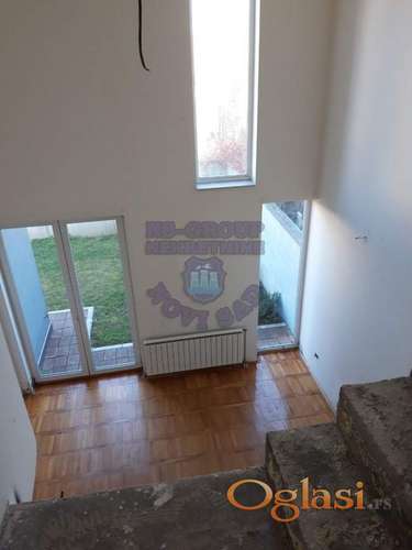 TRIPLEX NA TELEPU, STRUKTURNO ODLICAN