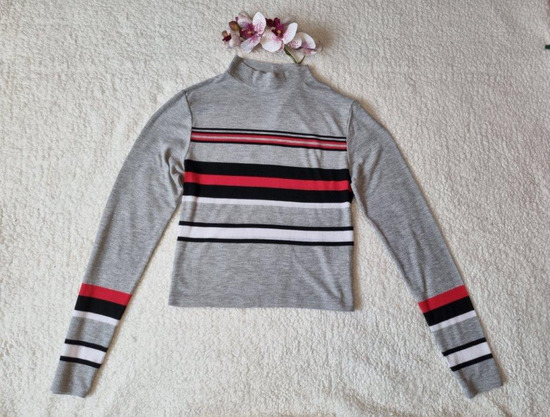 H&M rebrasta polu-rolka na pruge