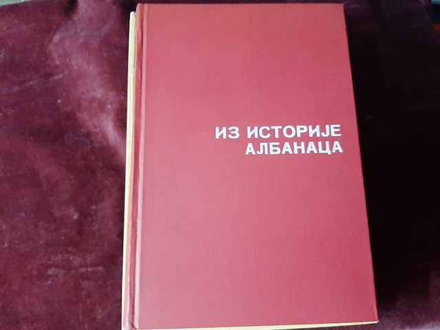 501 Iz istorije Albanaca