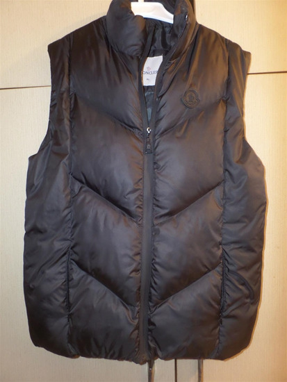 Moncler Siyah prsluk - novo