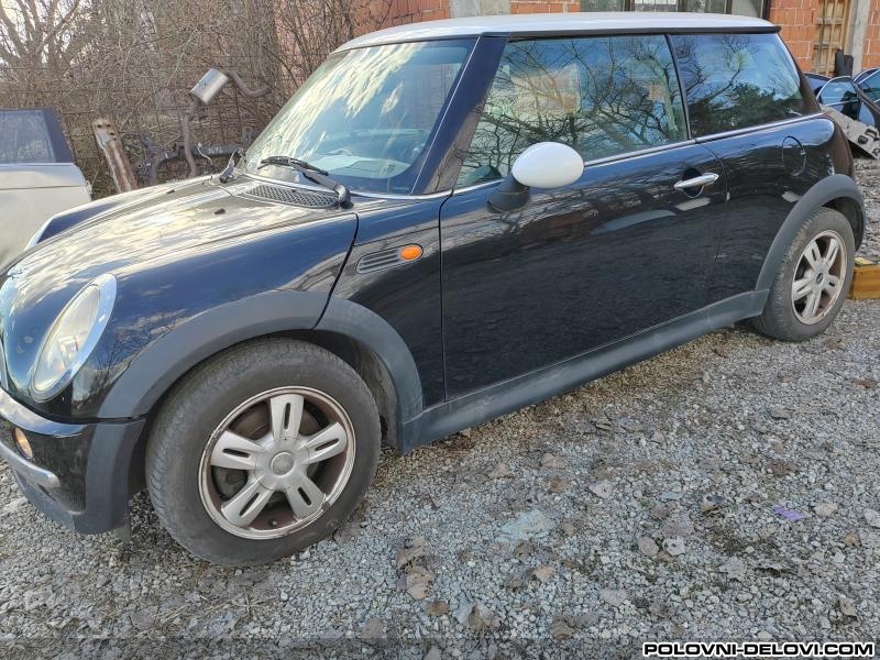 Mini Cooper 1.6b Kompletan Auto U Delovima