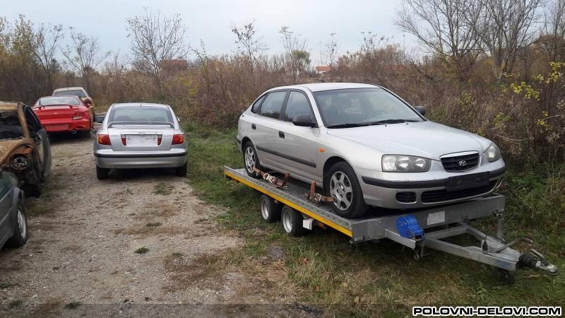 Hyundai Elantra 2.0 CRDI Kompletan Auto U Delovima