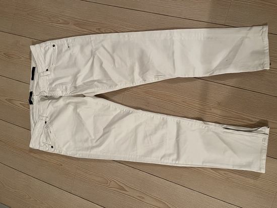 Guess bele zenske pantalone*ORIGINAL*