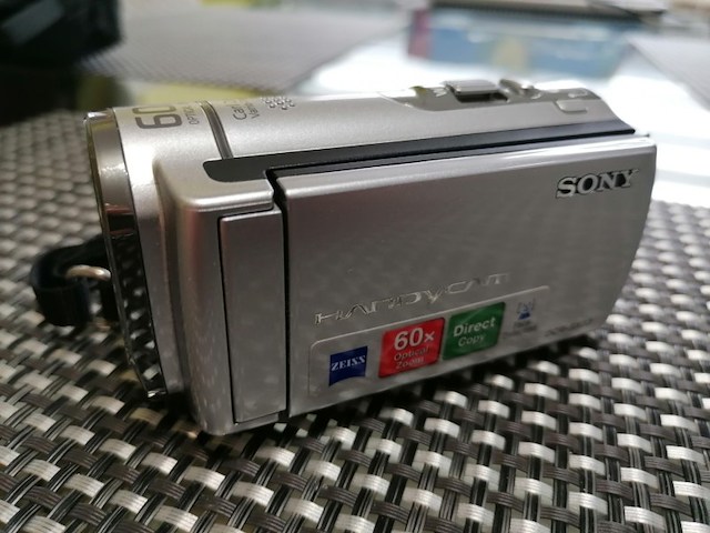 Kamera Sony DCR-SX33E