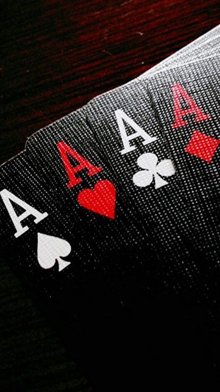 Poker of aces