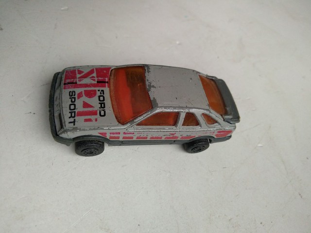 Matchbox 1983. Ford Sierra XR4i 3` 1:58