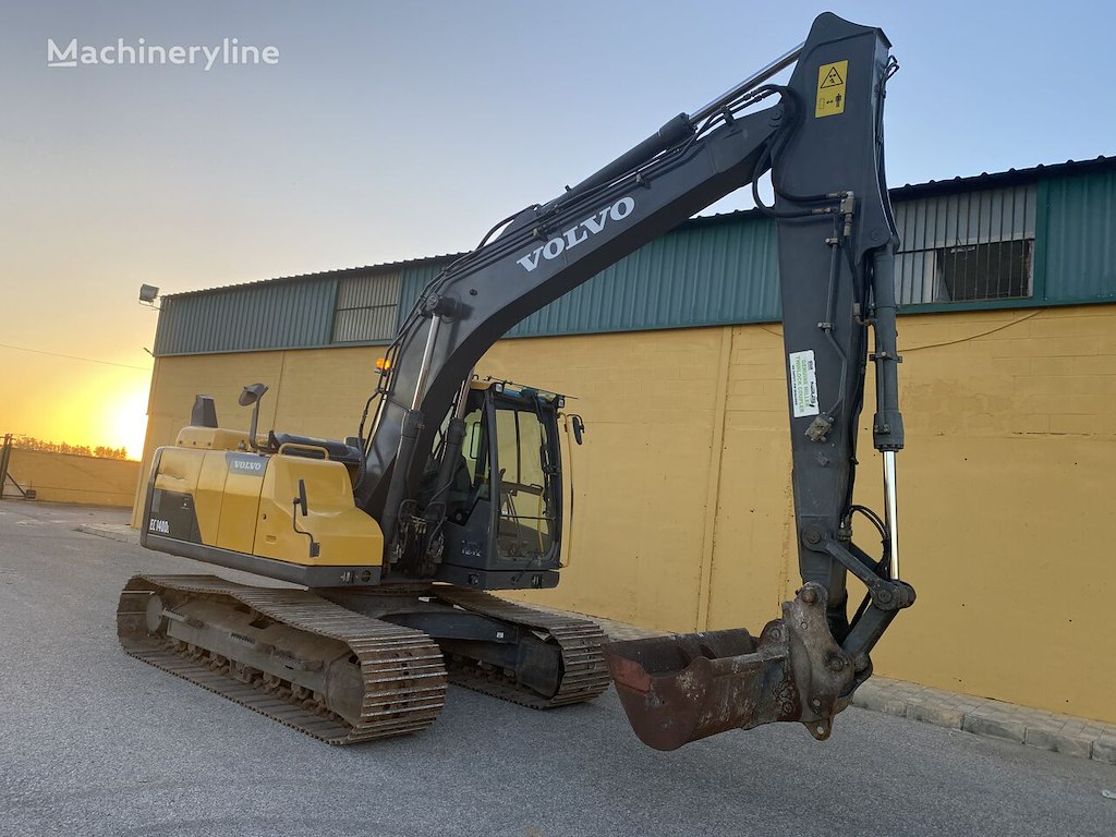 Volvo EC 140DL bager guseničar