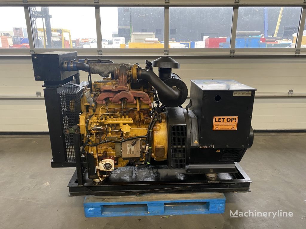 John Deere 4045 HFU 79 Stamford 120 kVA generatorset diesel generator