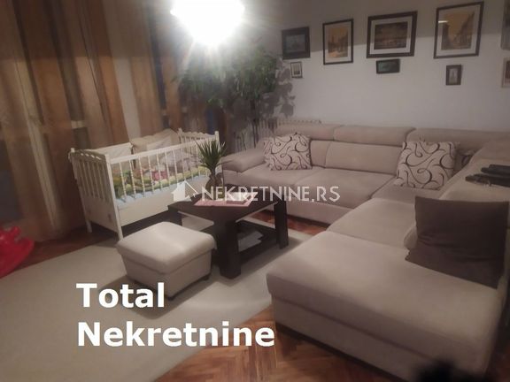 Petosobna kuća NOVI SAD, 257500€