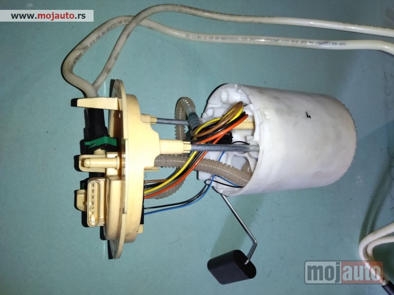 Pumpa goriva za Mercedes A, B, CLA, GLA A2464701494