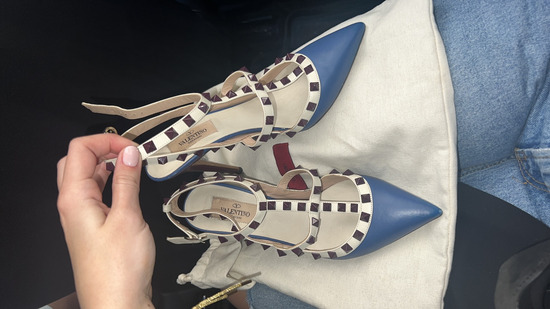 Original Valentino rockstud stikle