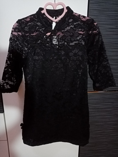 Crna čipkana bluza M