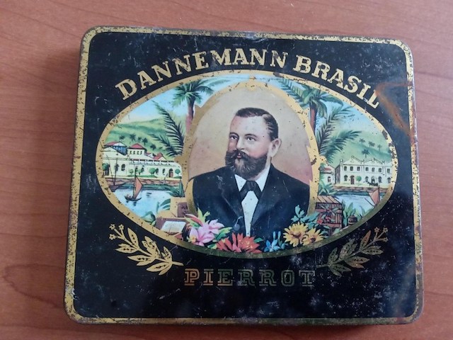 Limena kutija cigare : Dannemann Brasil- Pierrot