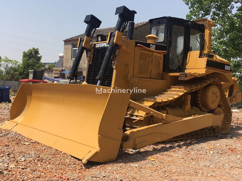 Caterpillar D8R buldožer