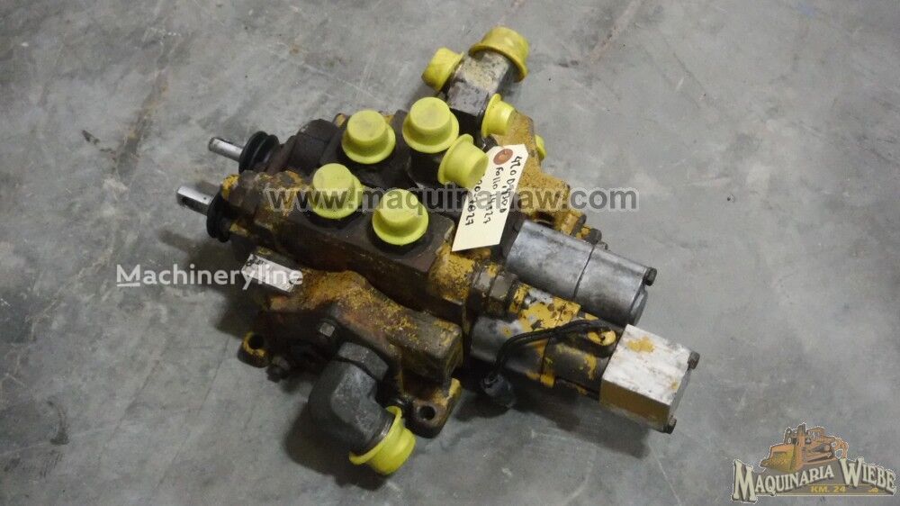 200-7827 hidraulični razvodnik za Caterpillar 420D bagera-utovarivača