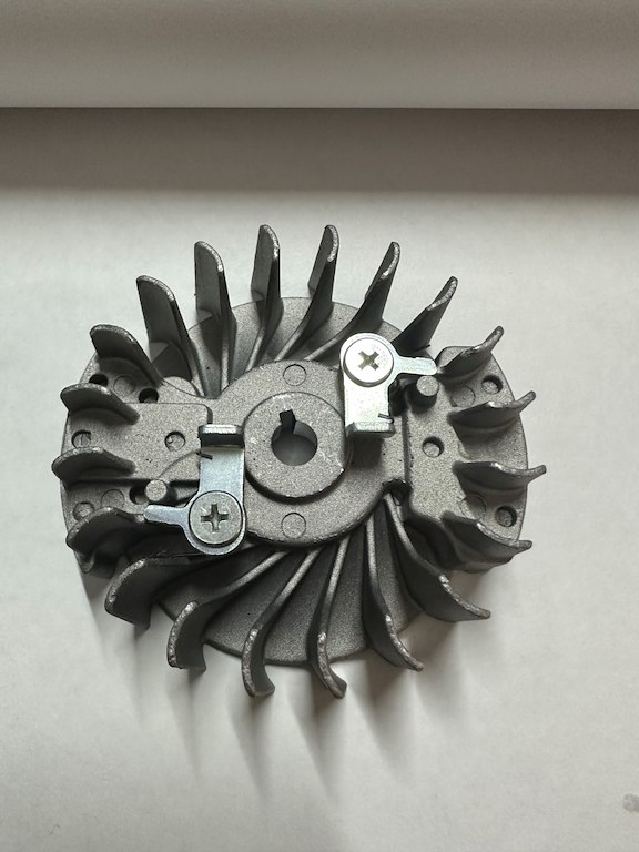 Magnet NT5200 sa metalnim capama
