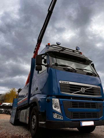 Volvo FH 460 Baustoff PALFINGER 21001 kamion s ravnom platformom